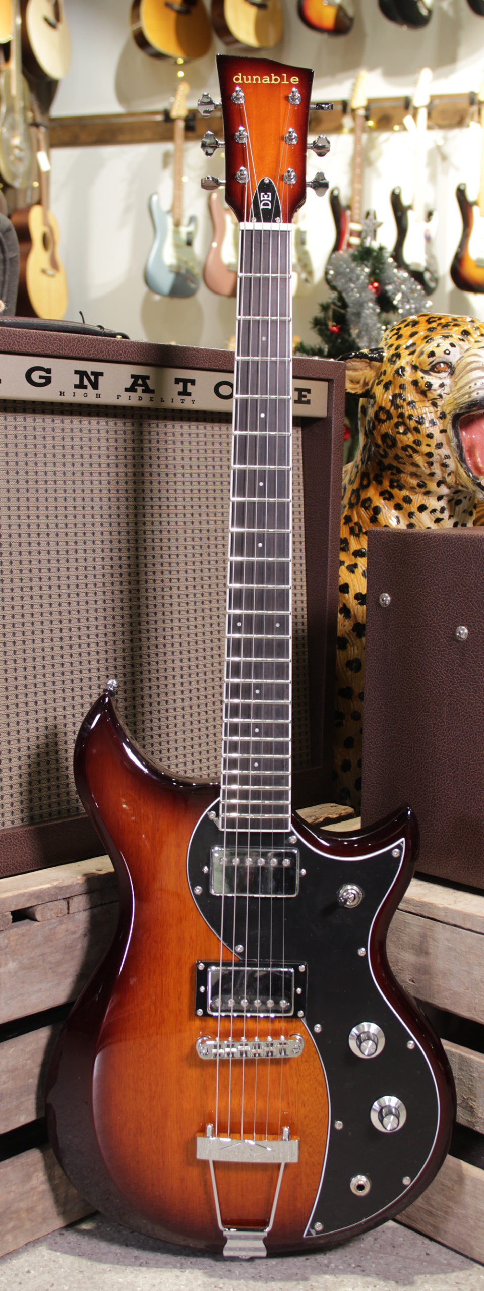 Dunable Guitars Cyclops DE Tobacco Burst – Vintagegitar